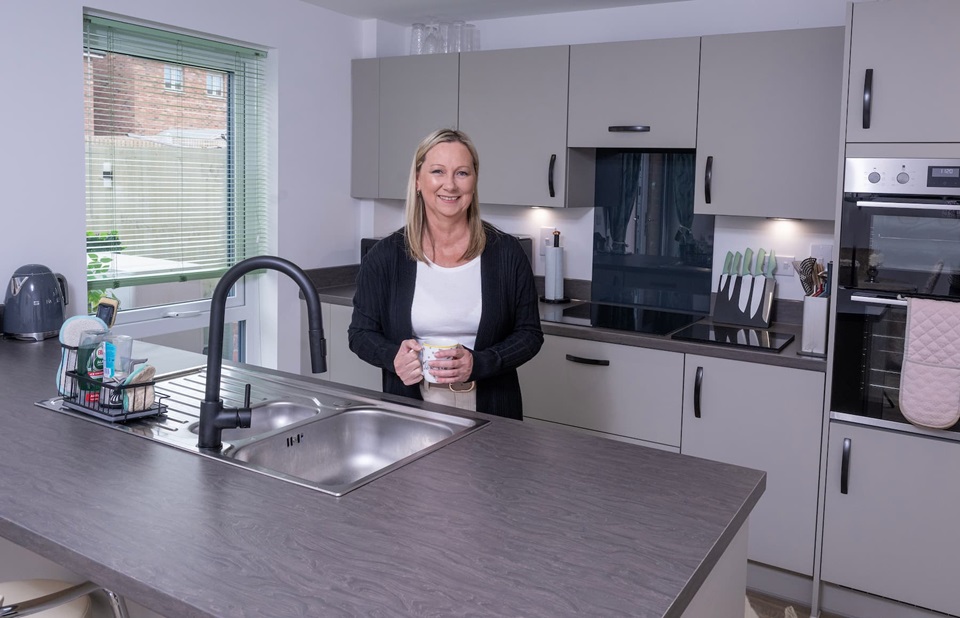 Auster Place at Brightwell Lakes ‧ New homes in Martlesham ‧ Taylor Wimpey