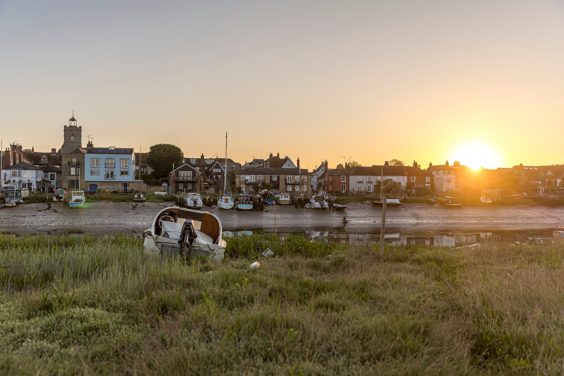 Wyvern Place ‧ New homes in Wivenhoe, Colchester ‧ Taylor Wimpey