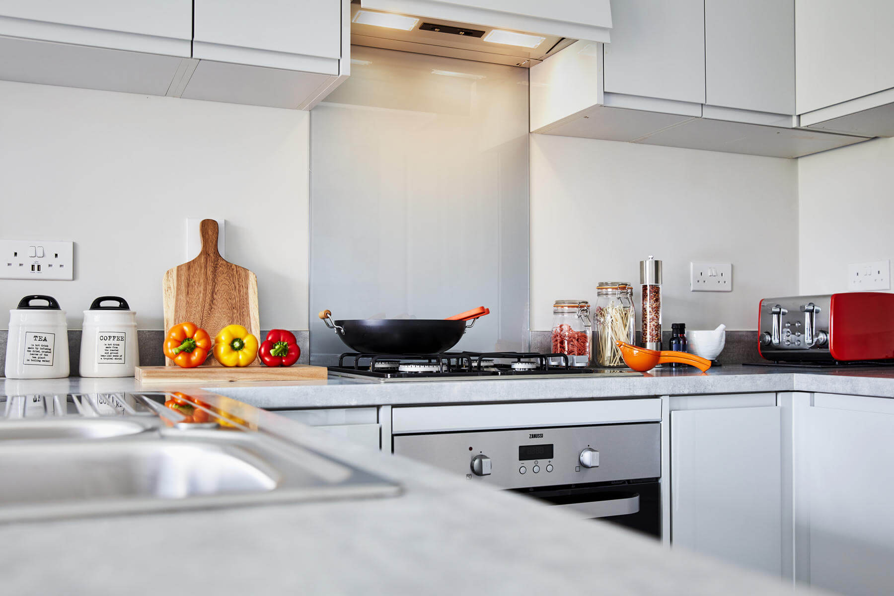 Auster Place at Brightwell Lakes ‧ New homes in Martlesham ‧ Taylor Wimpey