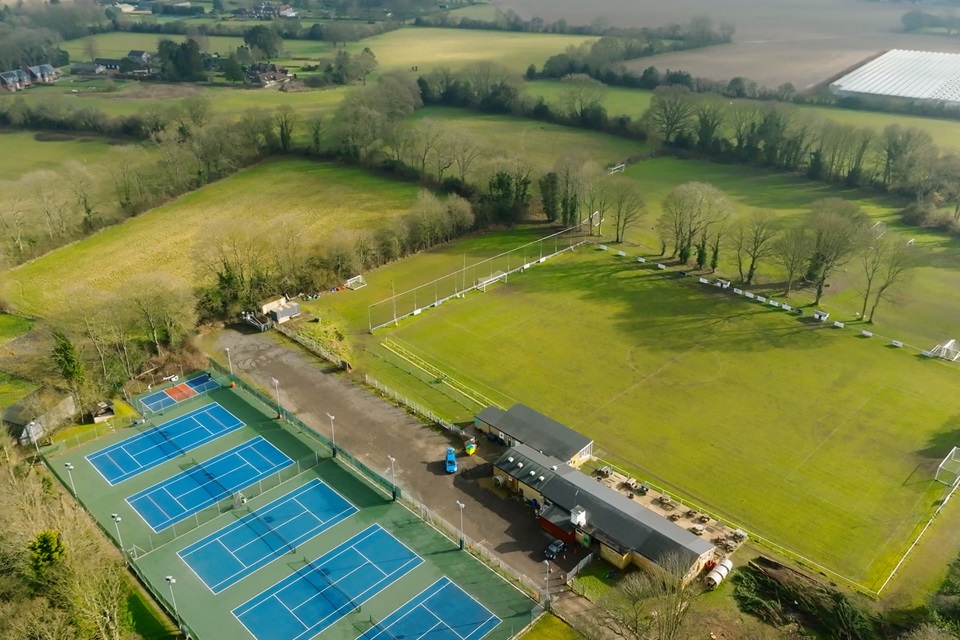 Bovingdon Grange ‧ New homes in Bovingdon ‧ Taylor Wimpey