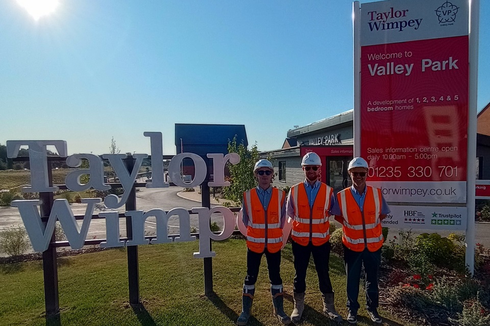 Valley Park ‧ New homes in Didcot ‧ Taylor Wimpey