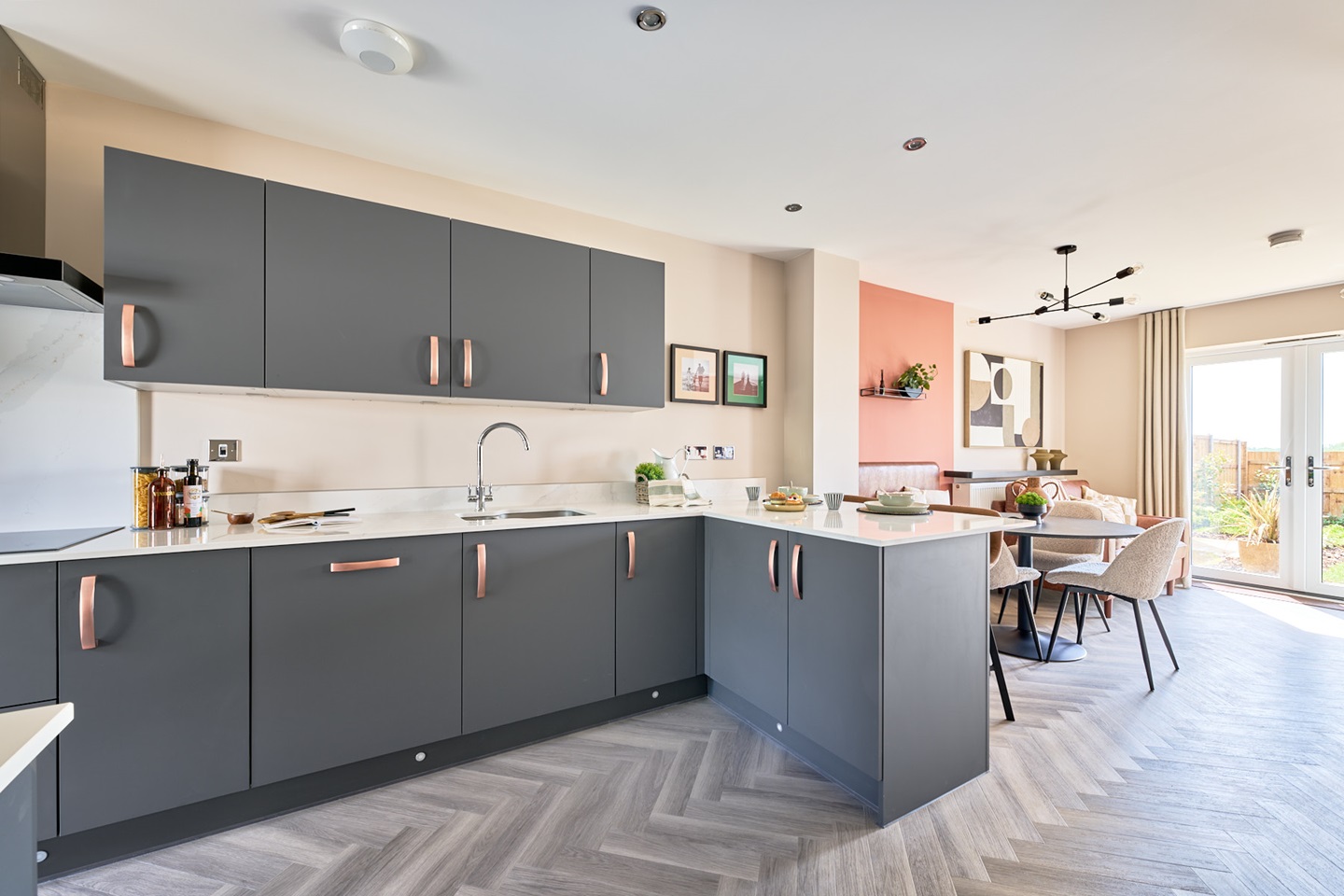 Harvest Hill ‧ New homes in Maidenhead ‧ Taylor Wimpey