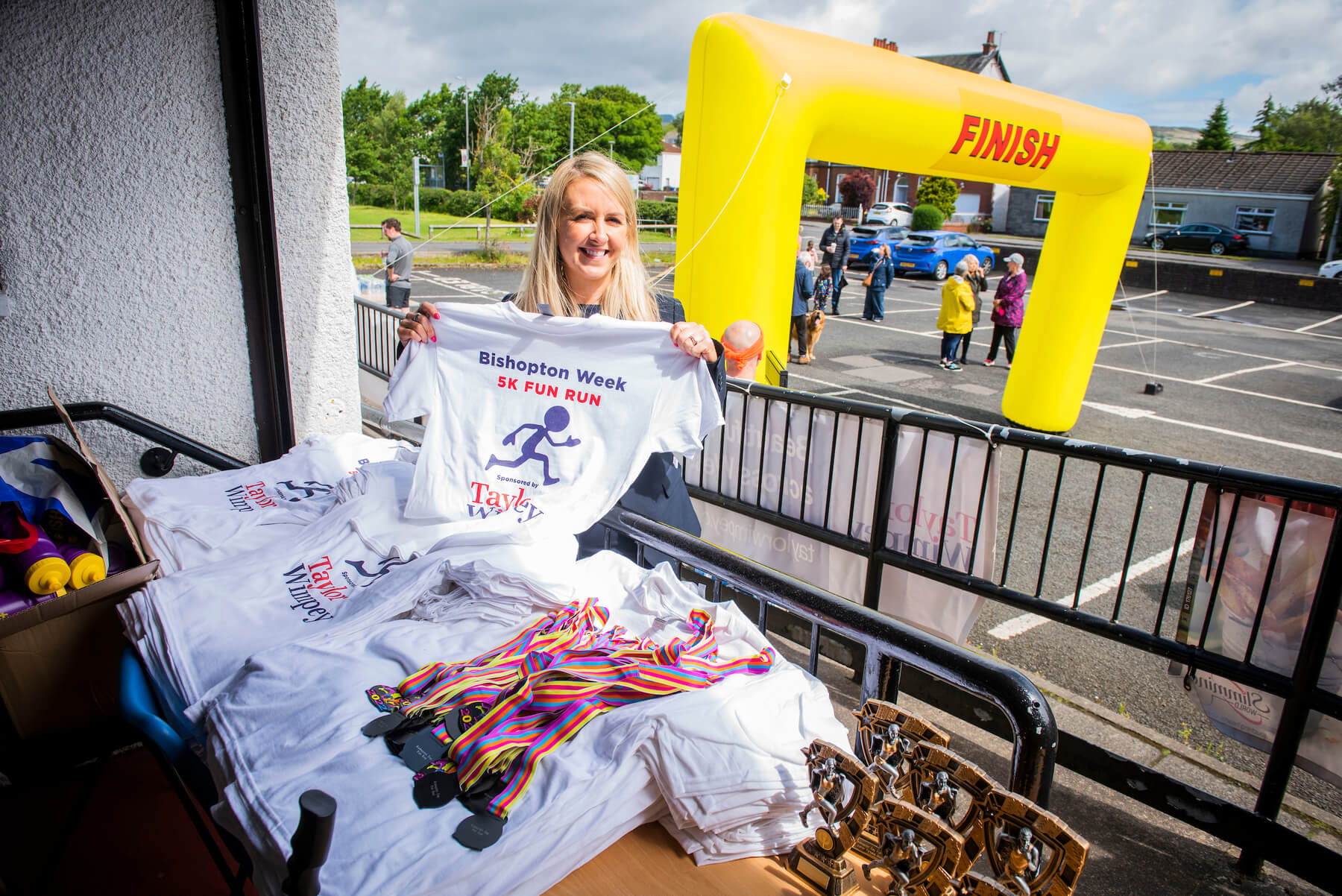 We give Bishopton Day Fun Run a helping hand ‧ Taylor Wimpey