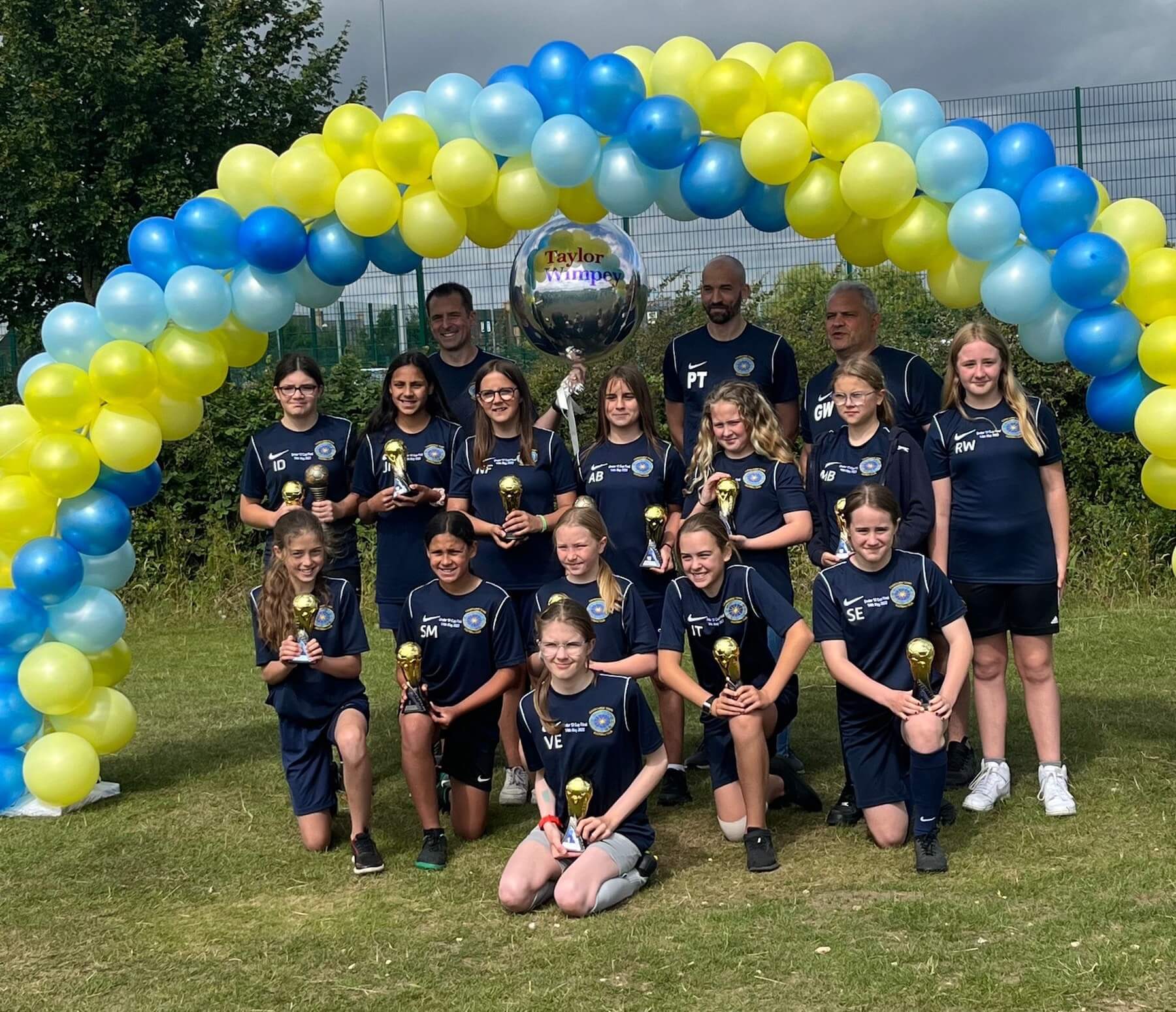 We support Cambourne Town FC’s end of season celebration ‧ Taylor Wimpey