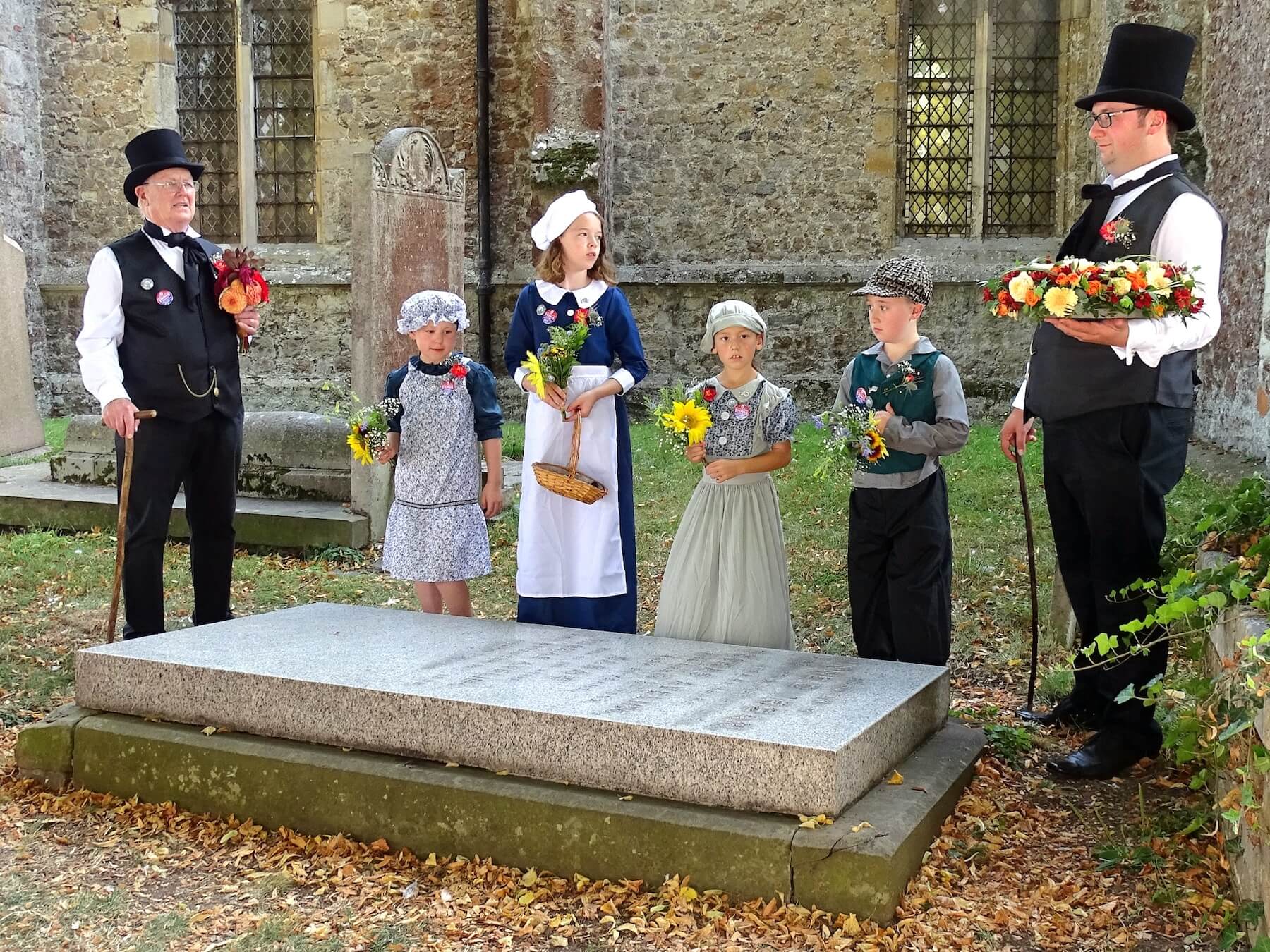 We support Thomas Aveling’s Birthday Celebration ‧ Taylor Wimpey