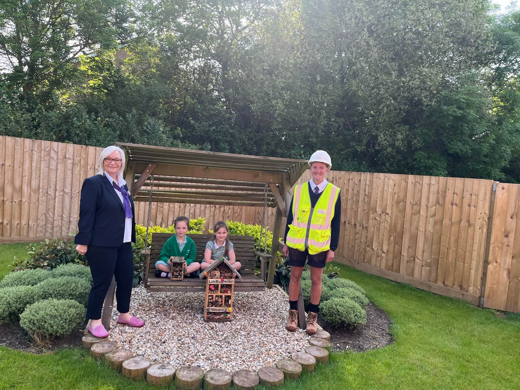 We encourage local school in Cullompton to get involved with nature ...