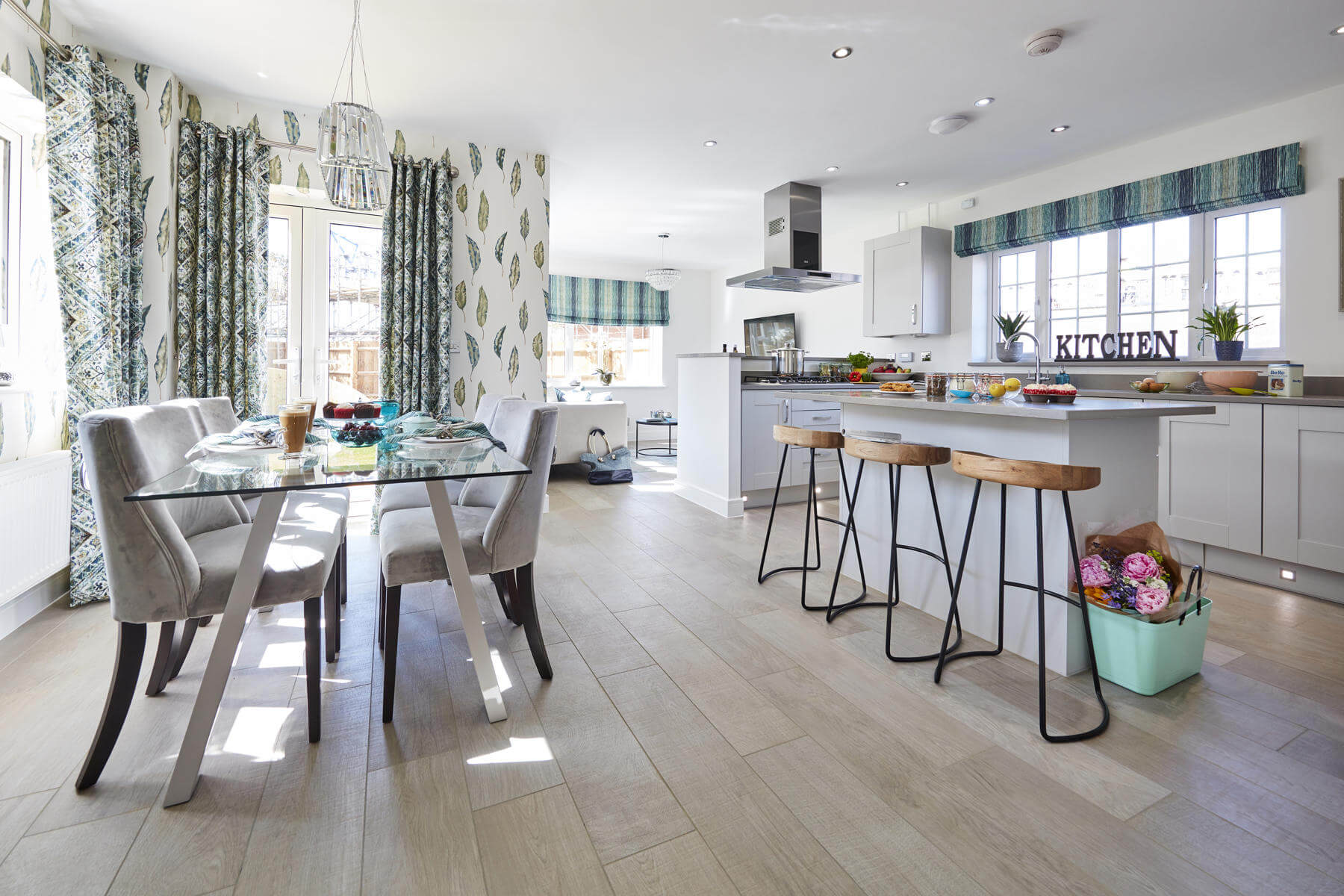 How to make your kitchen the heart of the home ‧ Taylor Wimpey