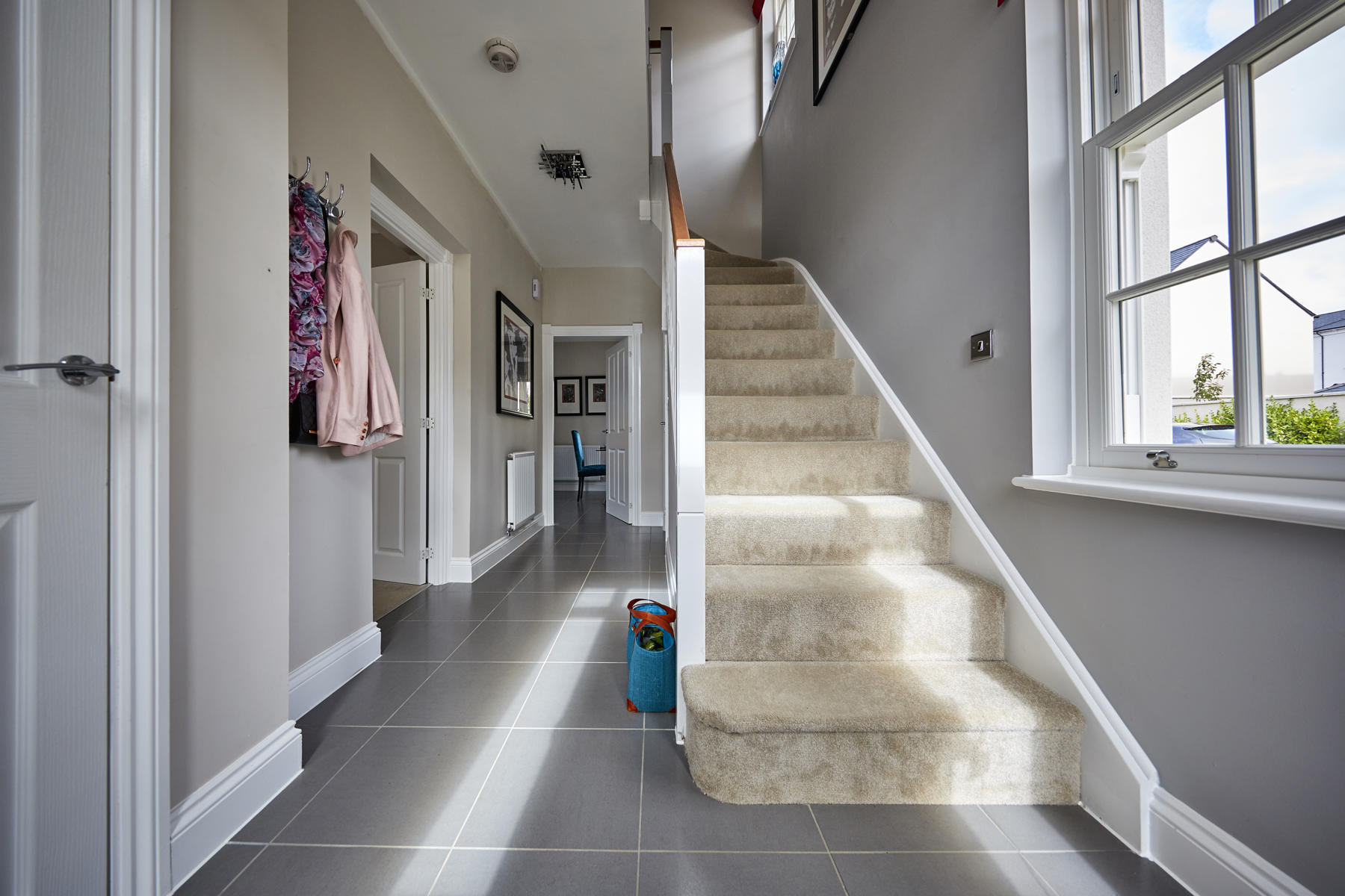 4 steps to an organised hallway ‧ Taylor Wimpey