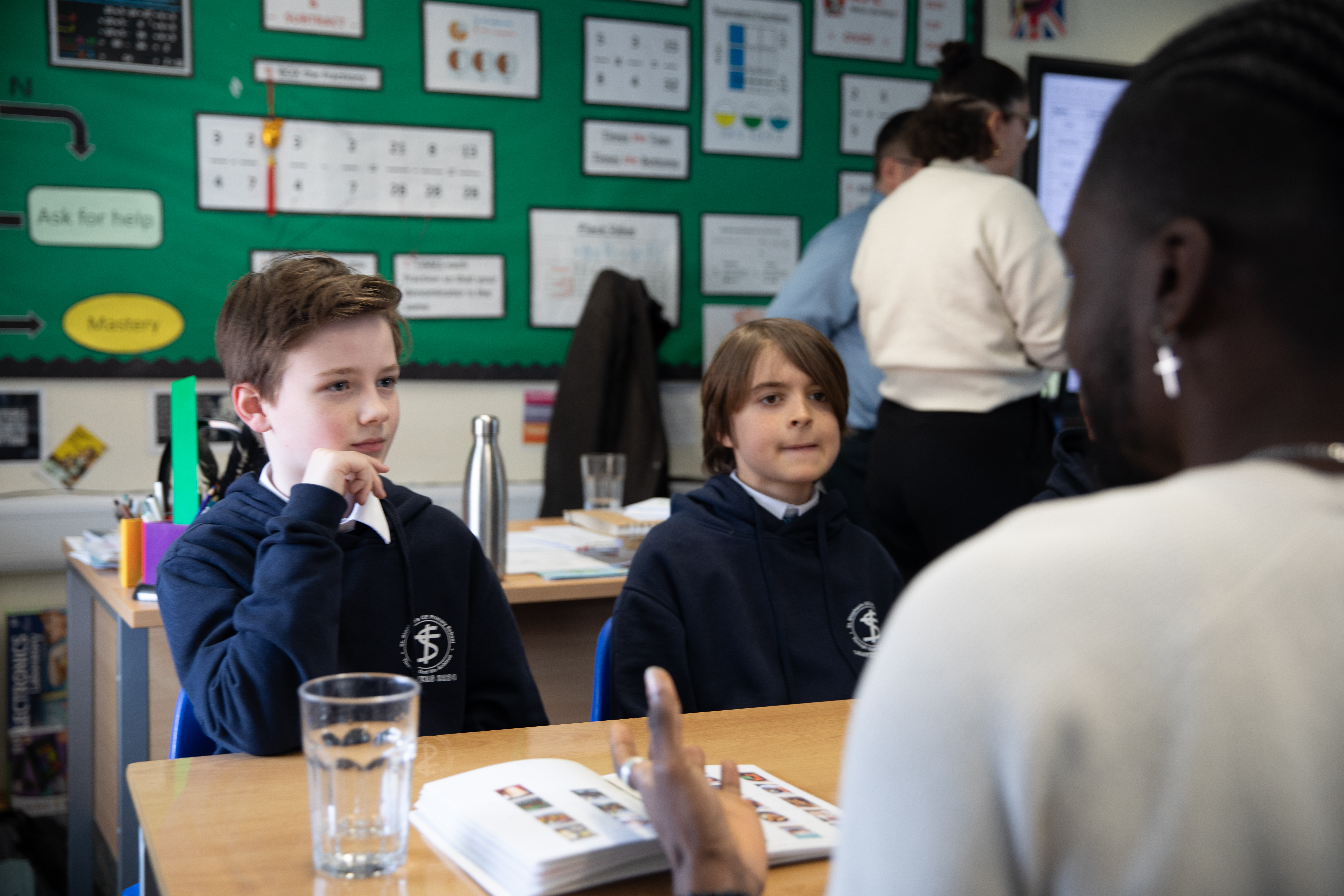 We help give Warrington pupils a taste of the world of work ‧ Taylor Wimpey